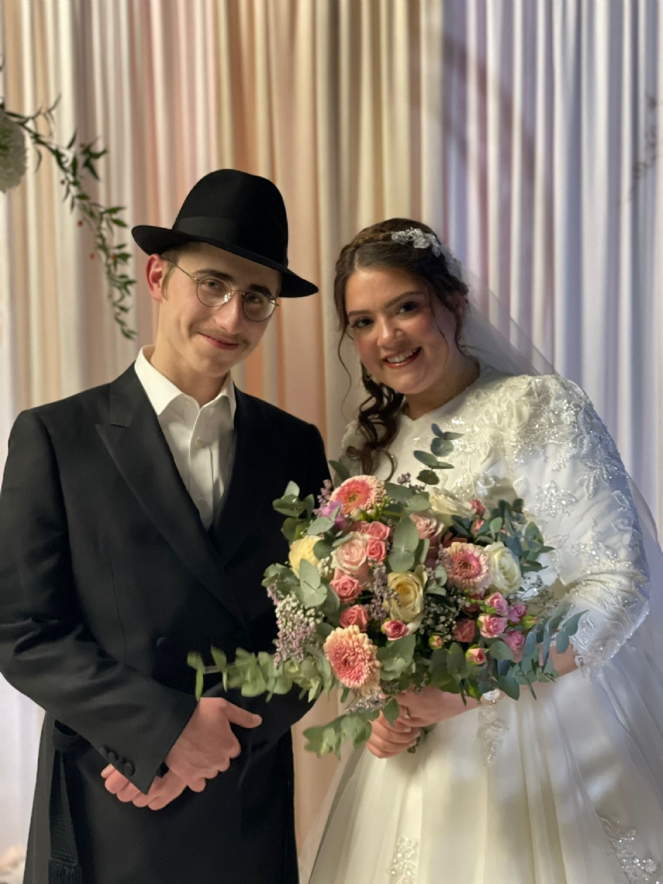 A Paris Wedding! A Kherson rabbi marries a Parisian girl!